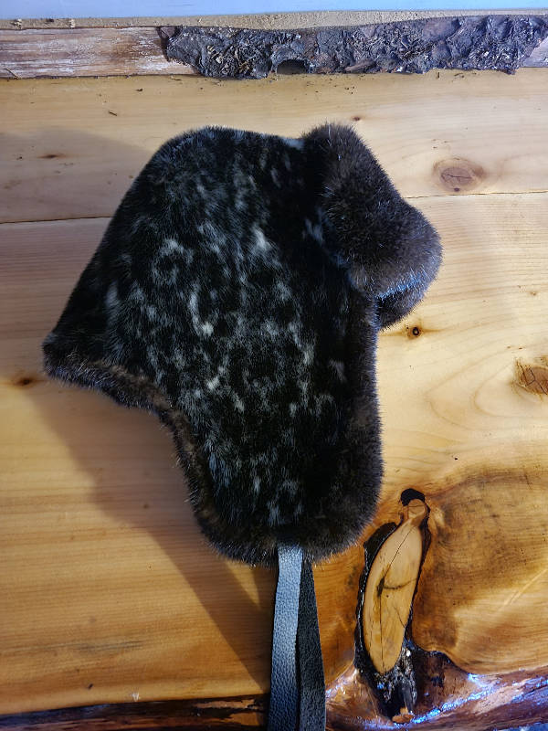 Seal and sea otter fur trapper hat – Collective49
